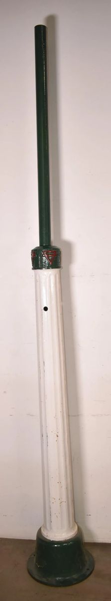 Conoco/Marland Fluted Cast Iron Light Pole