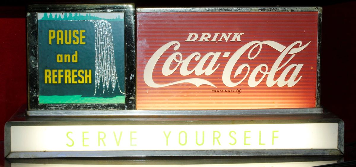 Coca-Cola Pause/Refresh Counter Top Light Up