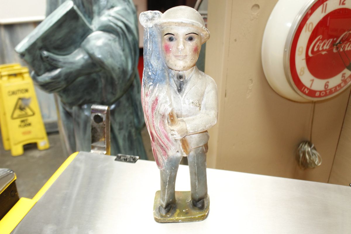 Chalkware Figure WW1 Doughboy Solider With American Flag