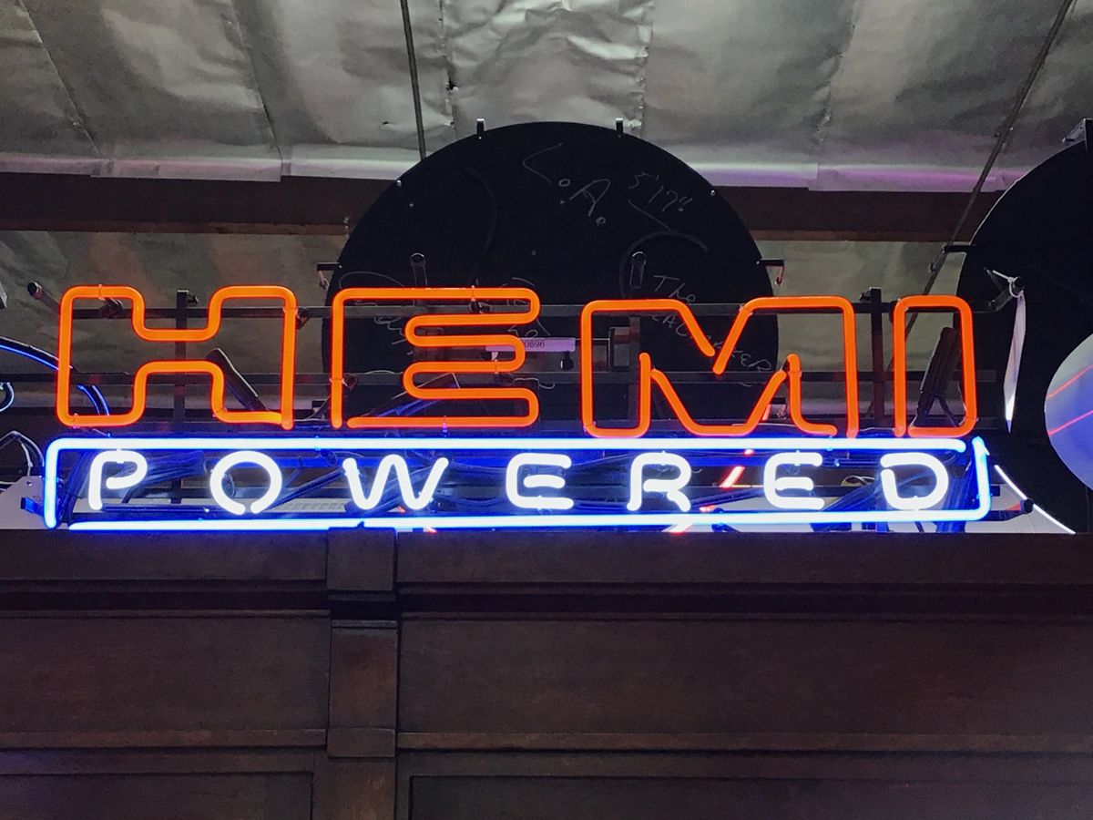 Hemi powered neon sign