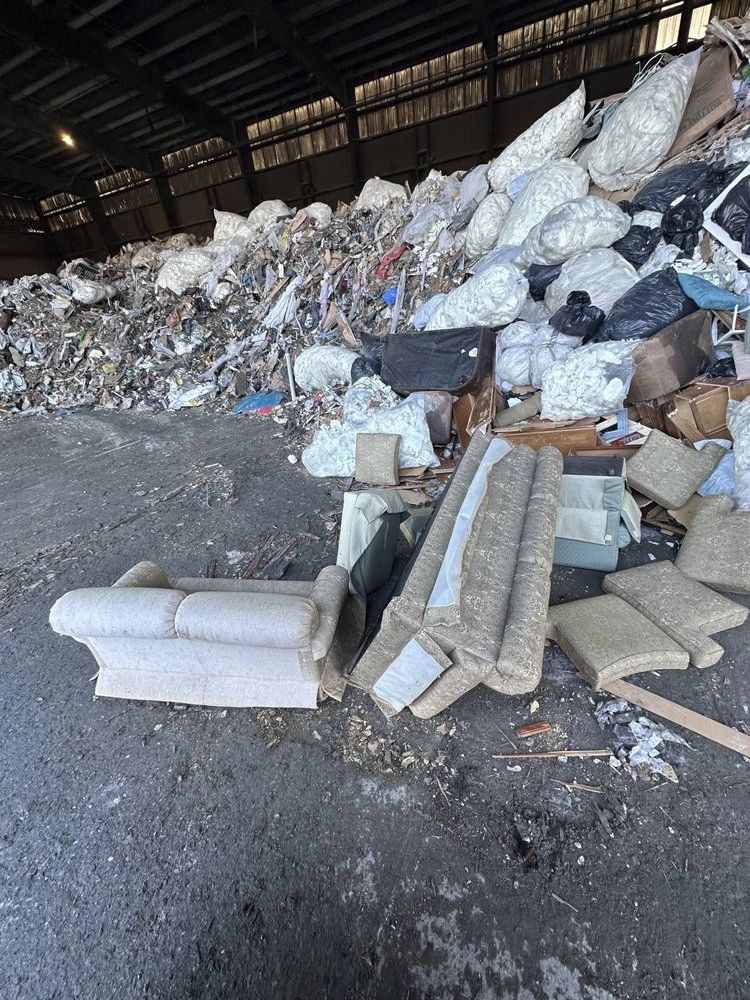 How to Avoid Piling Up Junk: Simple Tips & Affordable Solutions.