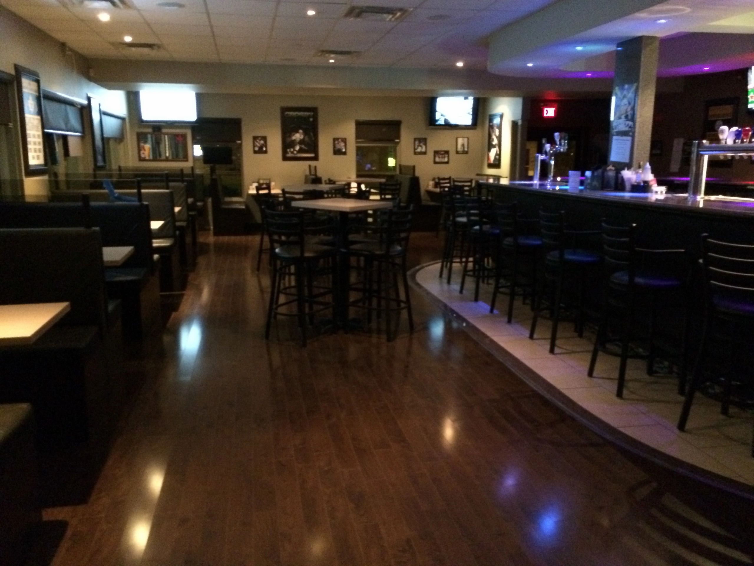 Restaurant and Takeout - The 1515 Brown Barrel Tap and Grill