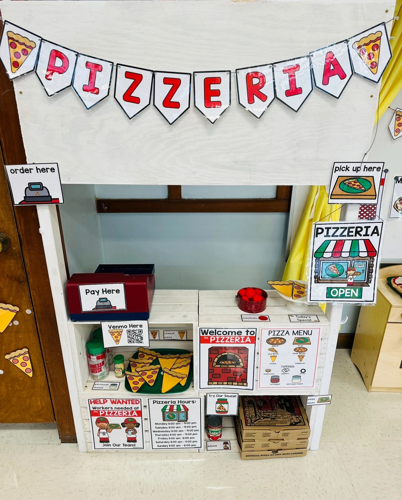 How to Set Up a Pizza Shop Dramatic Play Center for Preschool