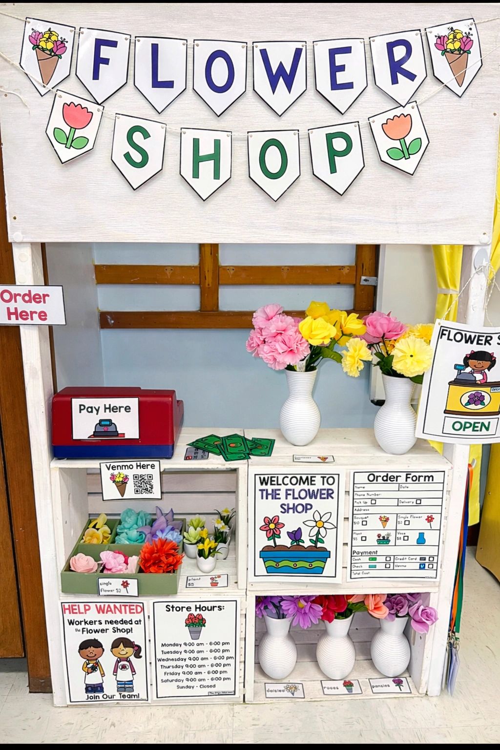 Spring Dramatic Play Favorites: The Flower Shop & Egg Stand 讀