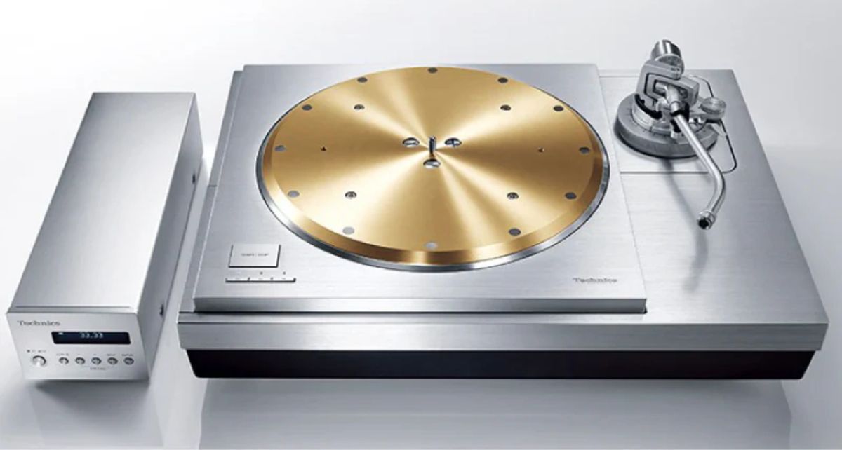 Technics SL 1000R Reference Class Turntable