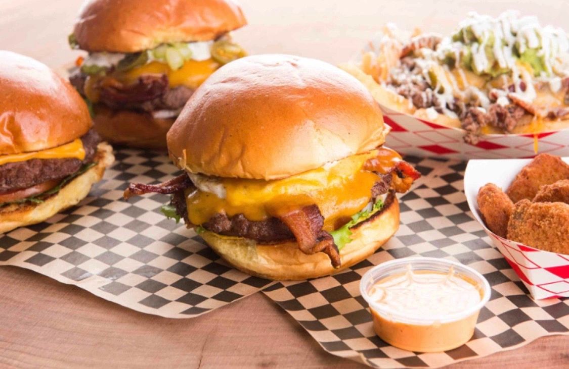 Mr. Sizzles curbside - Burger Food Truck, Catering