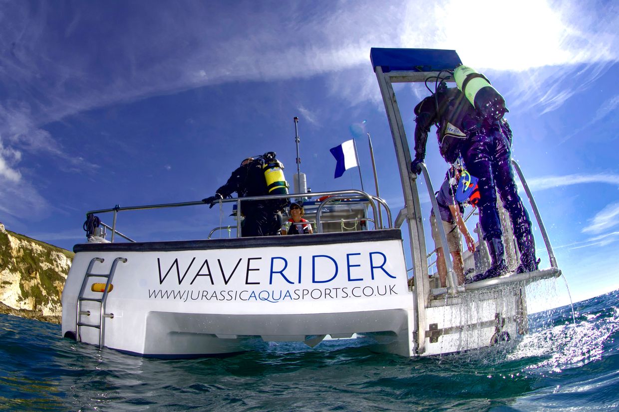 Waverider Our Hardboat