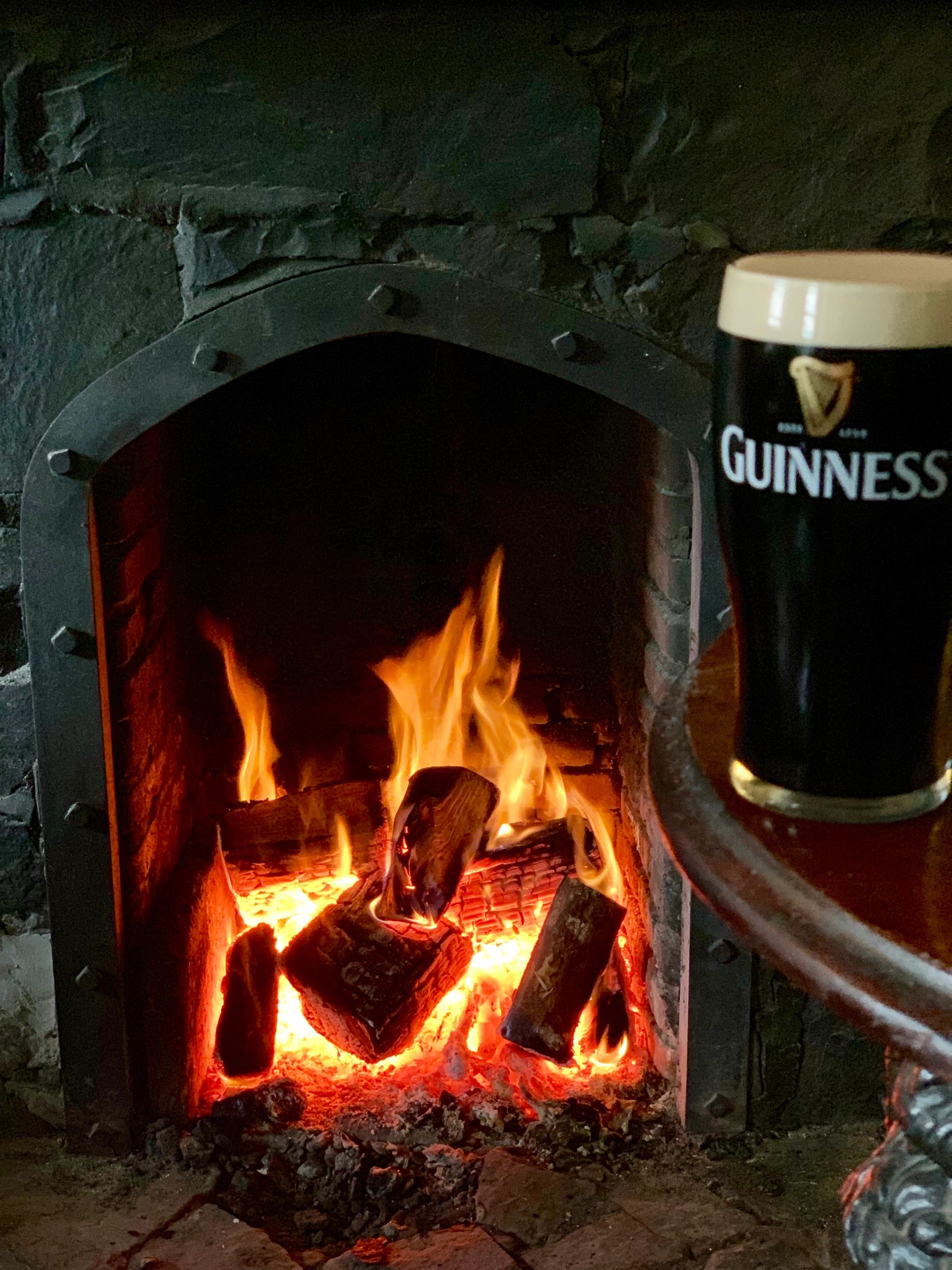 The Thatch Inn - Pub, Restaurant, Bar