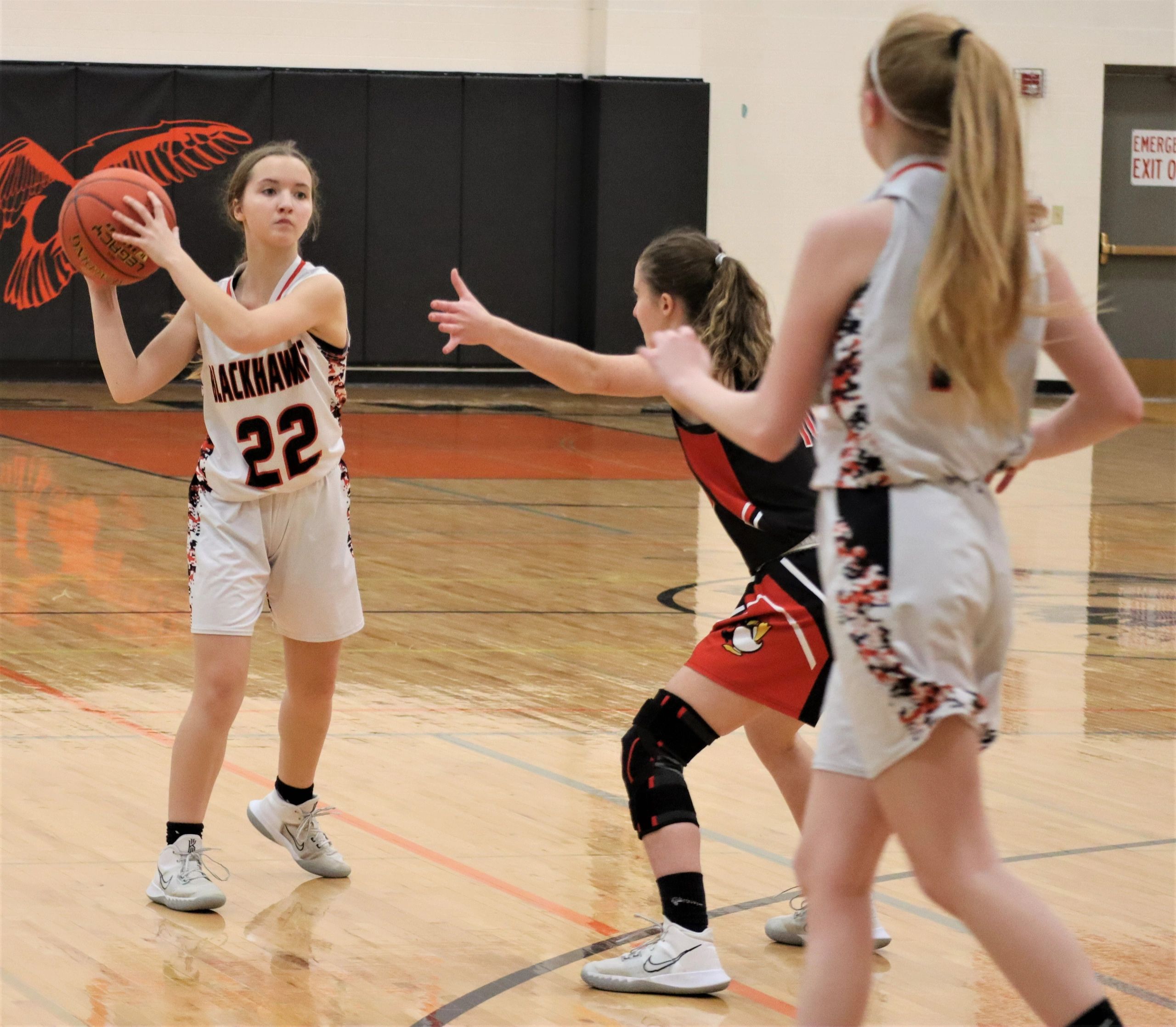 Port Girls ice Penguins.