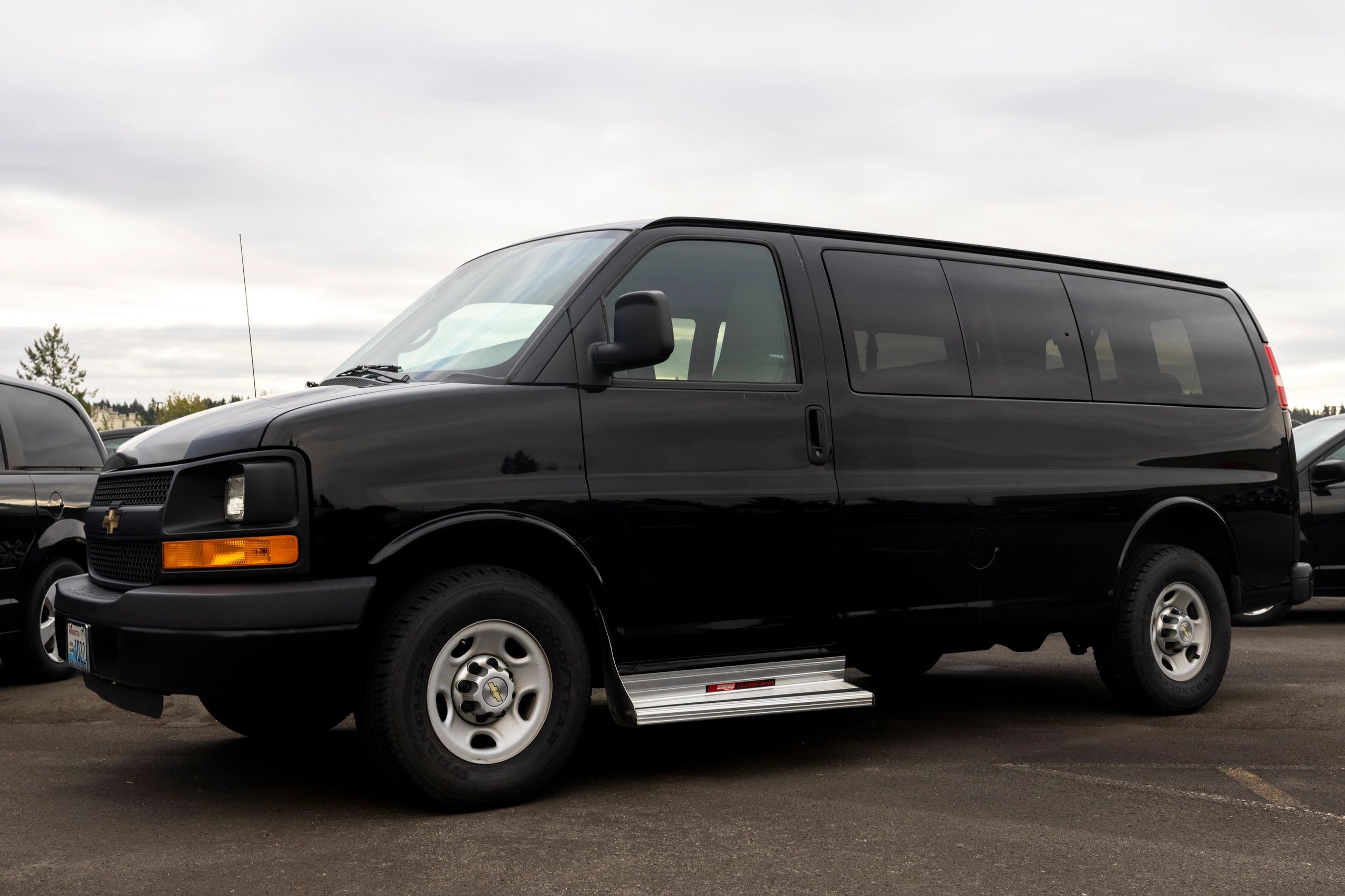 Chevy 12 Passenger Van