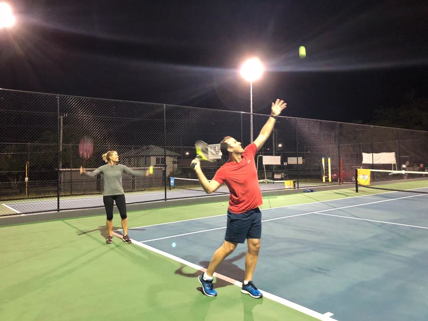 Adult Tennis Lessons | Sunshine Tennis