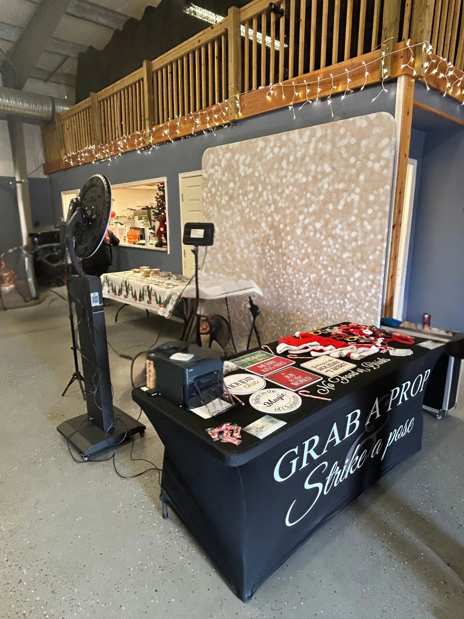 Photo Booth Rental for Events | Vibe&Click