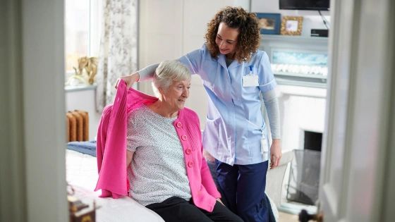 An Occupational Therapist's Guide to Dressing with Hemiplegia