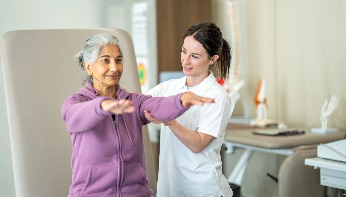 Enhancing Range of Motion Through Visual Cues