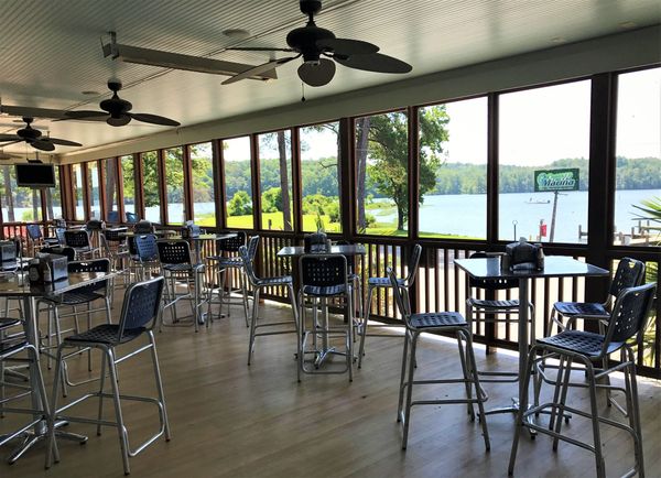 Crooked Creek Marina - The Grill at Crooked Creek Marina, Restaurant