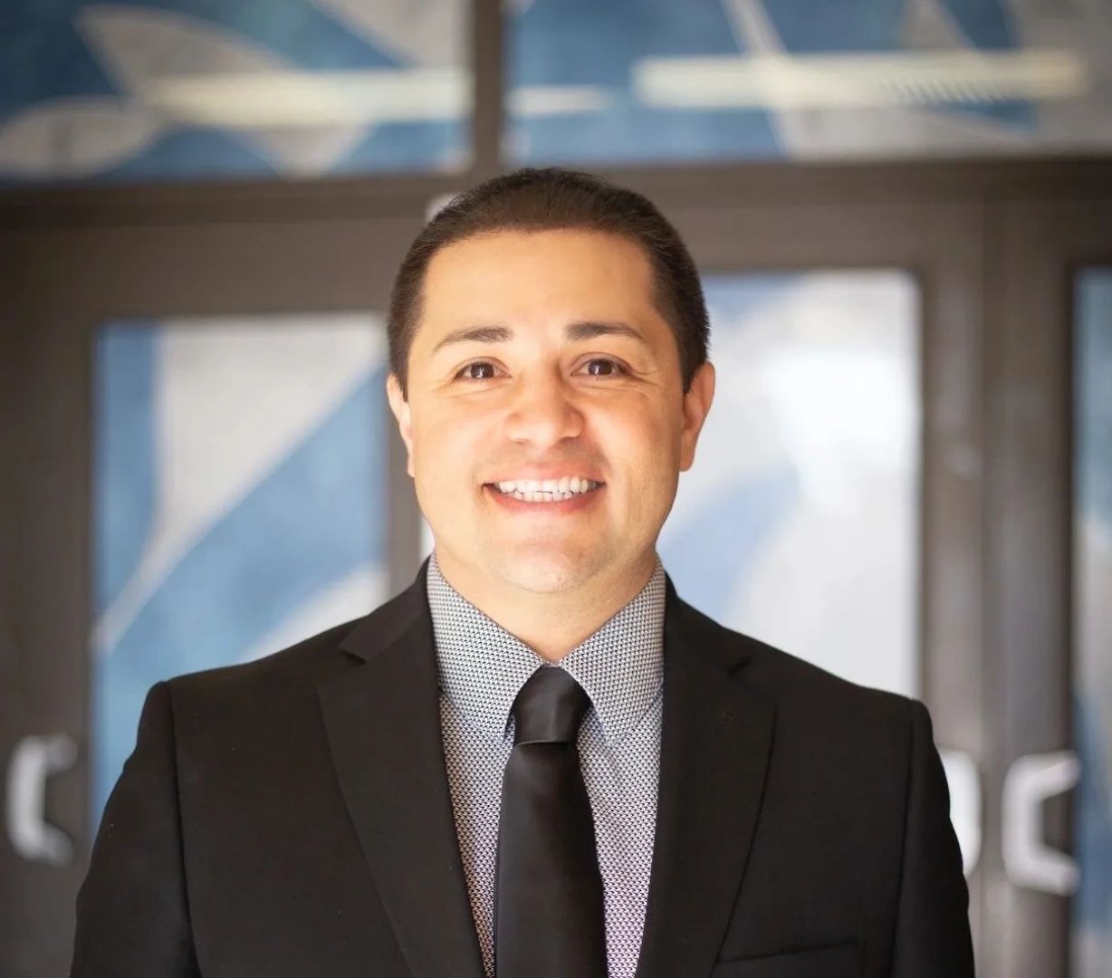 Dr. David Arencibia | Education Specialist & Keynoyte Speaker