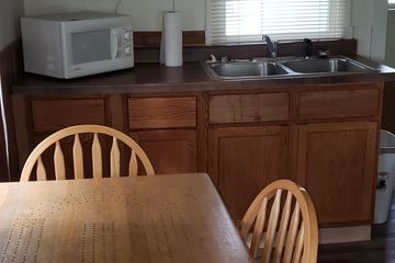 Cabins | Bullfrog Resort