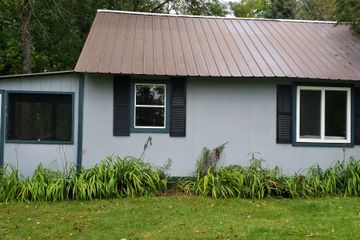 Cabins | Bullfrog Resort
