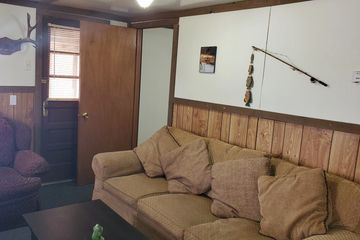 Cabins | Bullfrog Resort