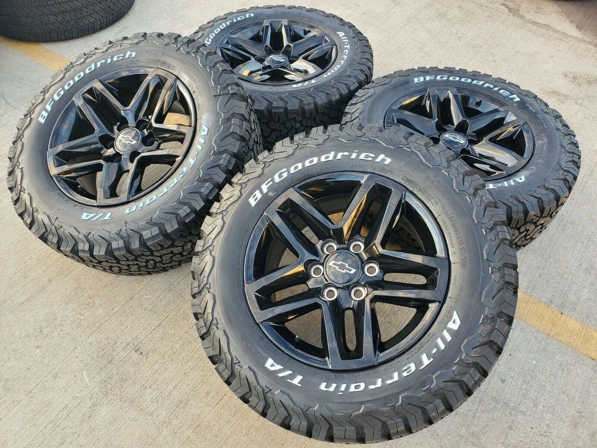 New 2023 Chevy Silverado / Tahoe TrailBoss rims and BFG KO2 tires