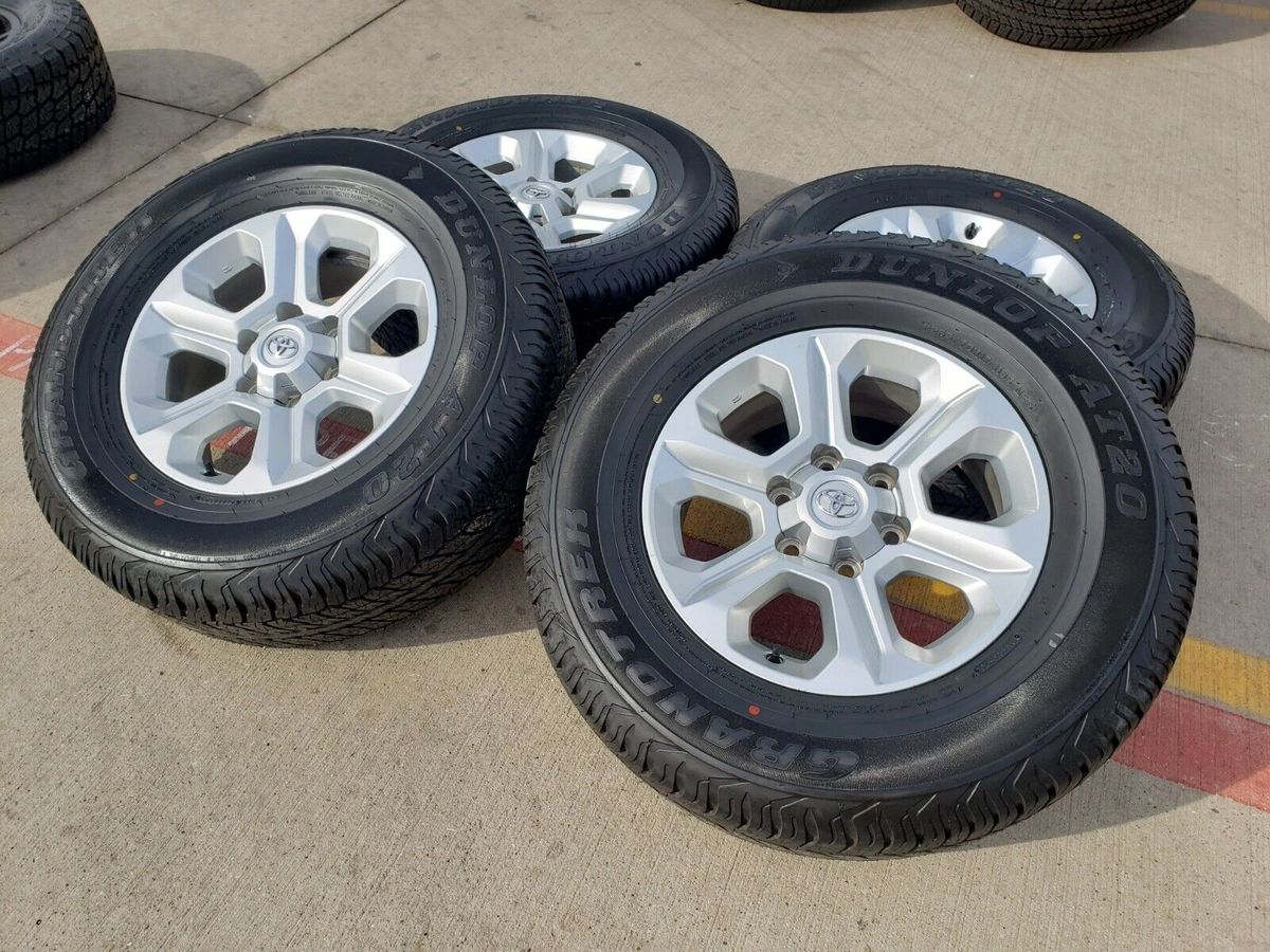 2023 Toyota 4Runner SR5 / Tacoma OEM wheels and tires