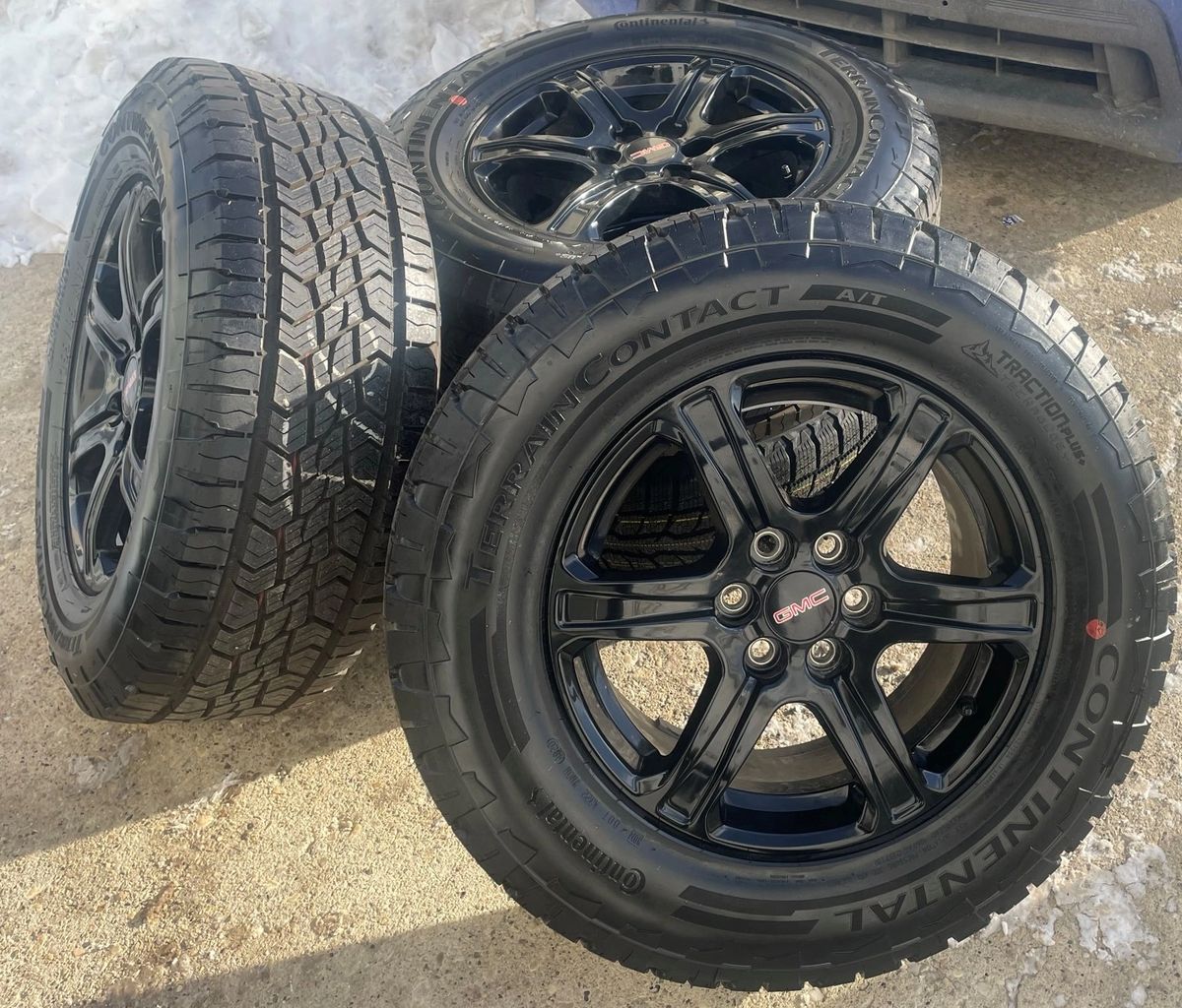 2017-2023 GMC Acadia AT4 (Chevy Traverse / Blazer) wheels and tires