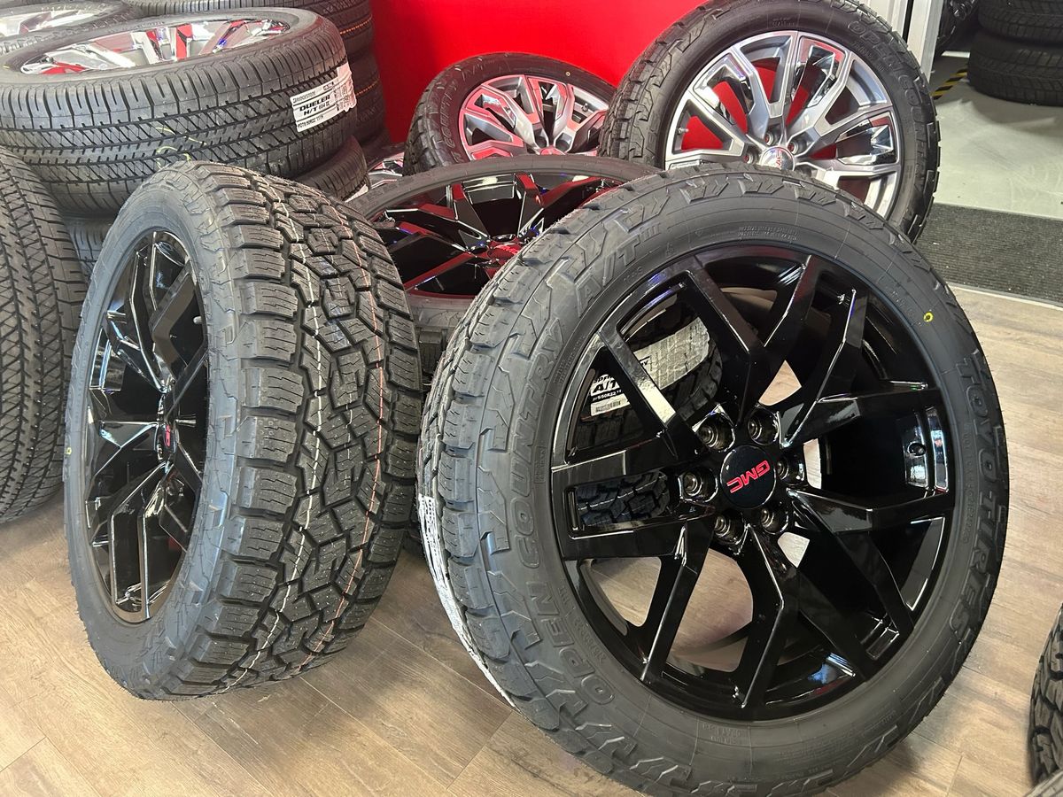 New CV66GB 2024 GMC Denali rims & Toyo Open Country AT3 tires