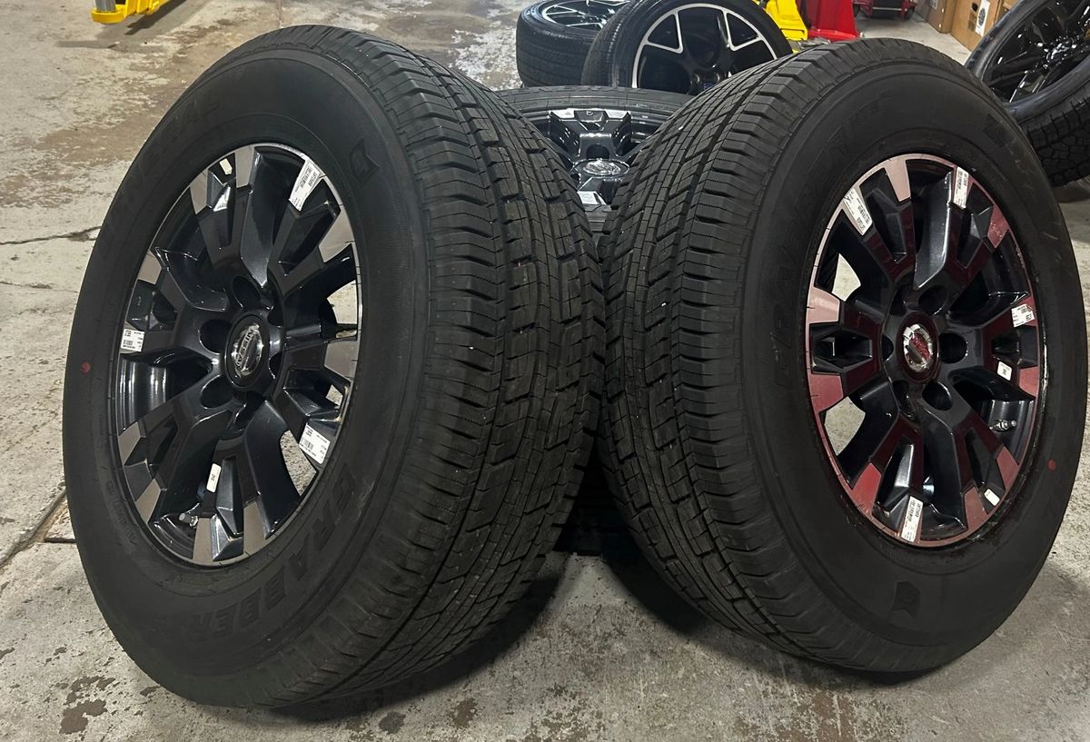 18" Nissan Armada / Titan OEM PRO 4X wheels and tires