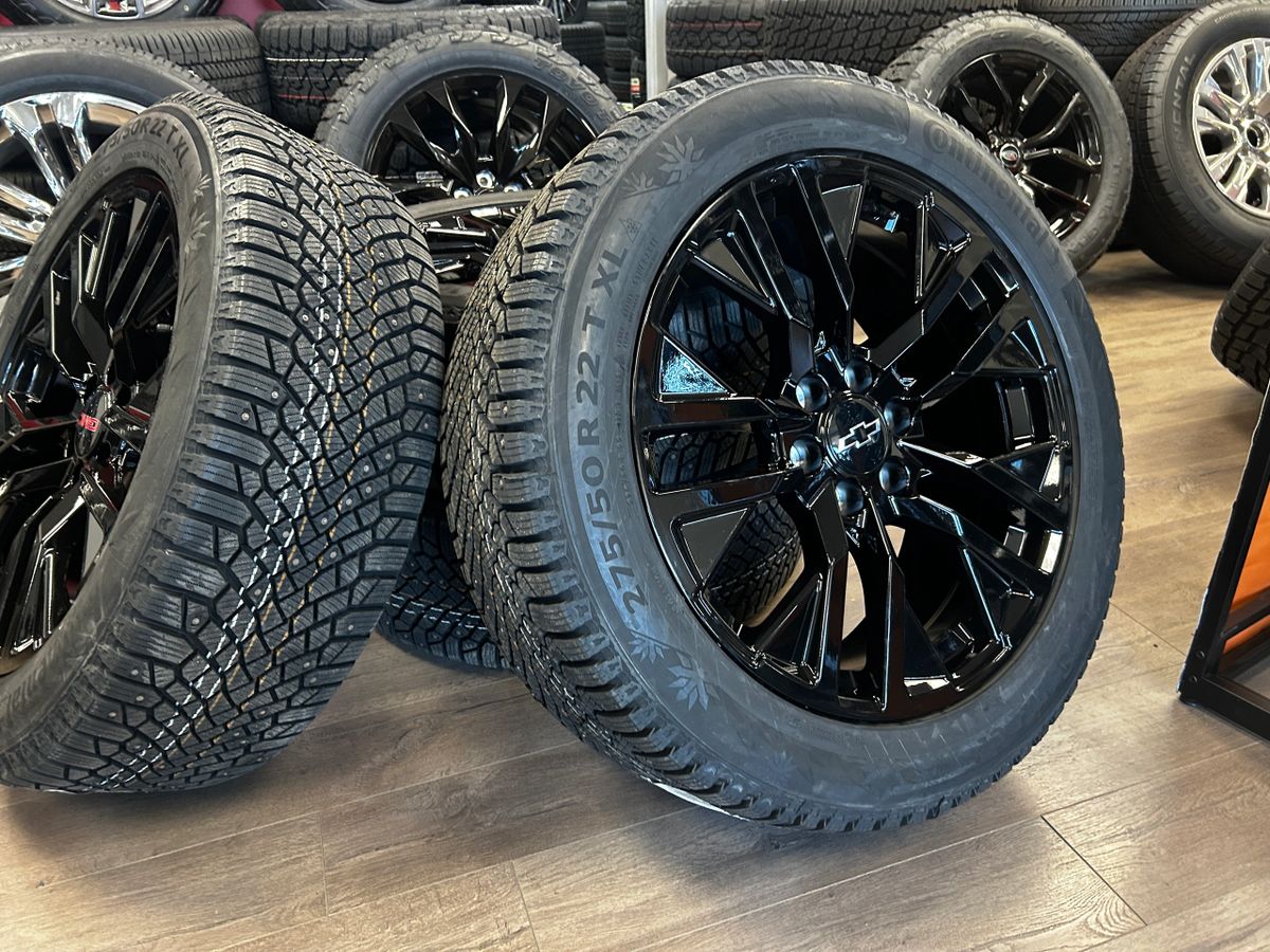 R331-22 GMC1500 rims and Continental ICECONTACT XTRM CD STUDDED Tires