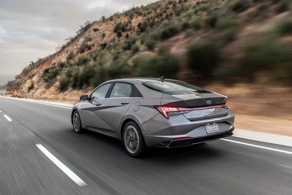Hyundai elantra ev store