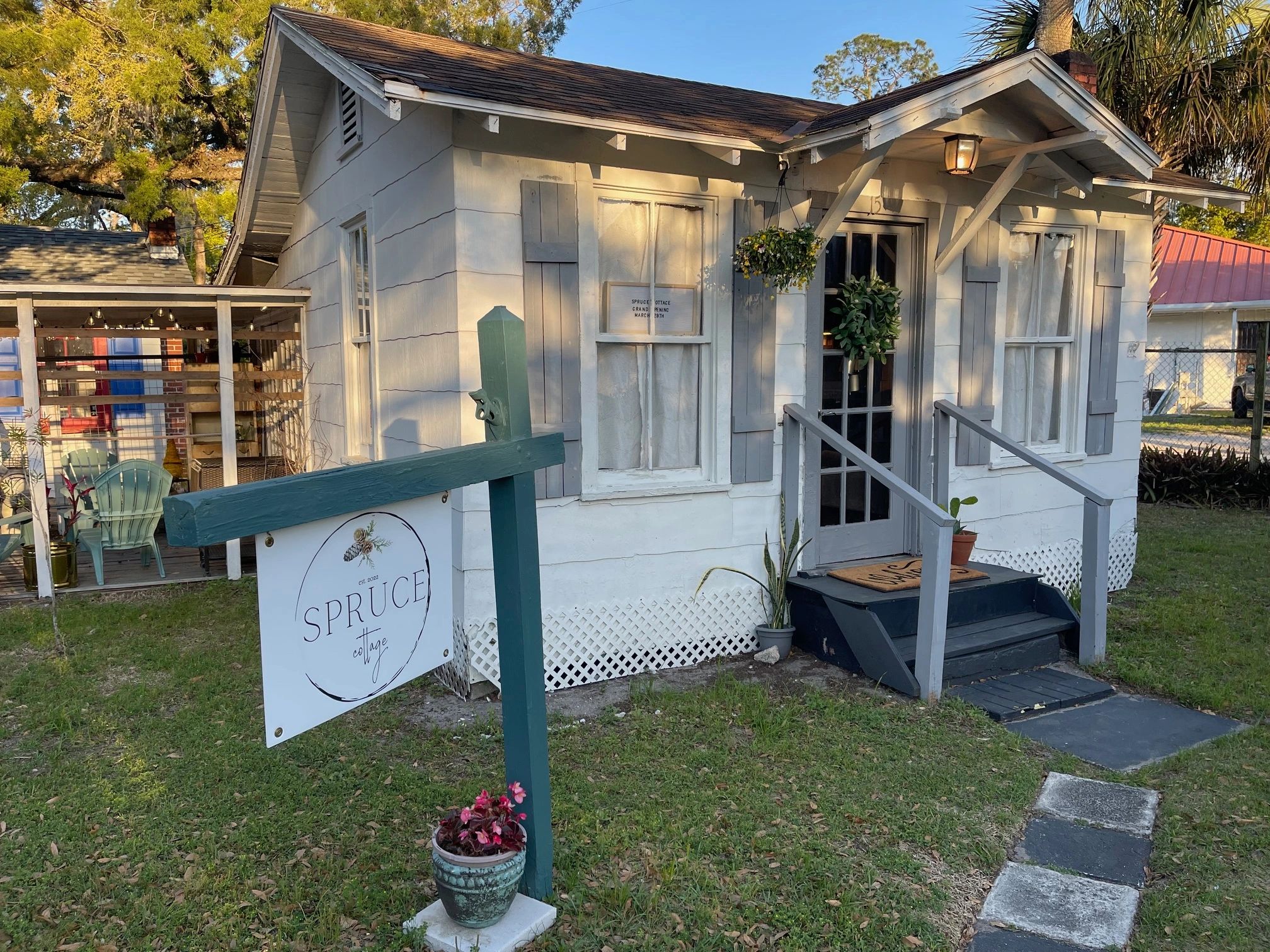 Spruce Cottage: Vintage Finds Meet Inspired Interior Design