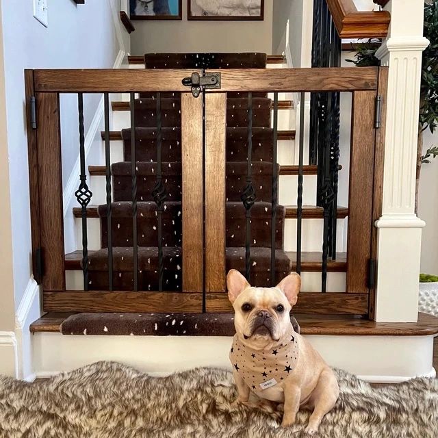 Double door baby or pet gate with metal balusters and wood frame