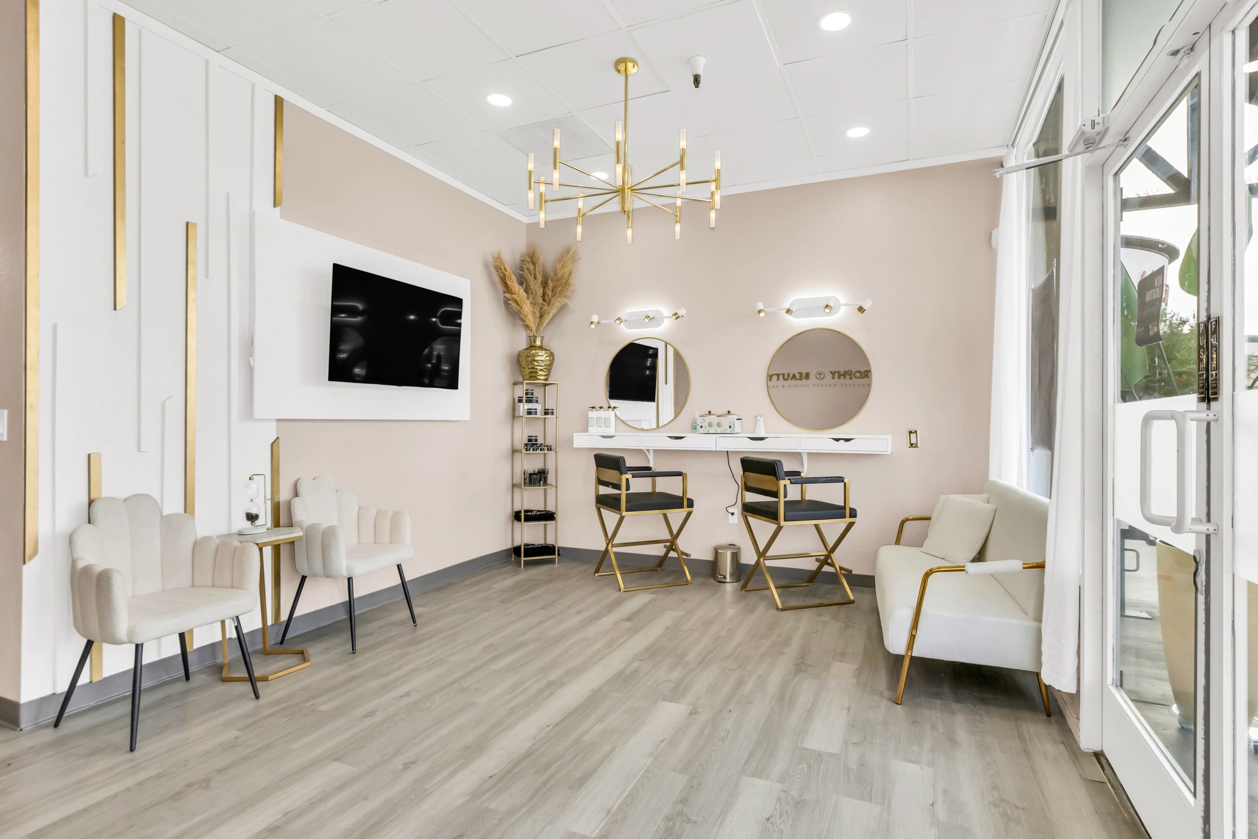 trophybeautyspa