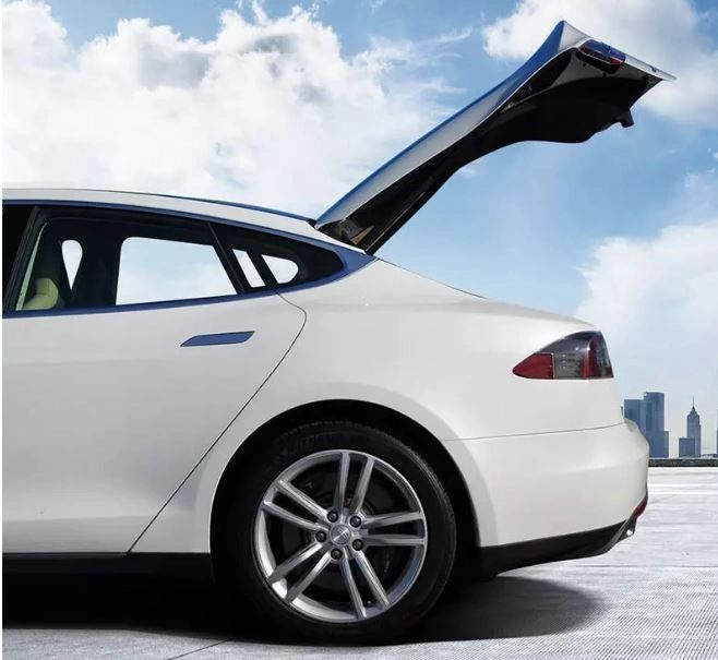 Tesla Model S Power Trunk