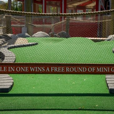 Hamptons Mini Golf