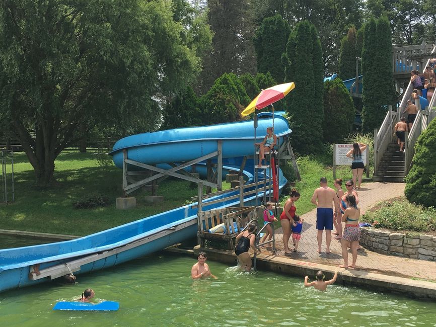 Curly Slide | Pine Lake Water Park