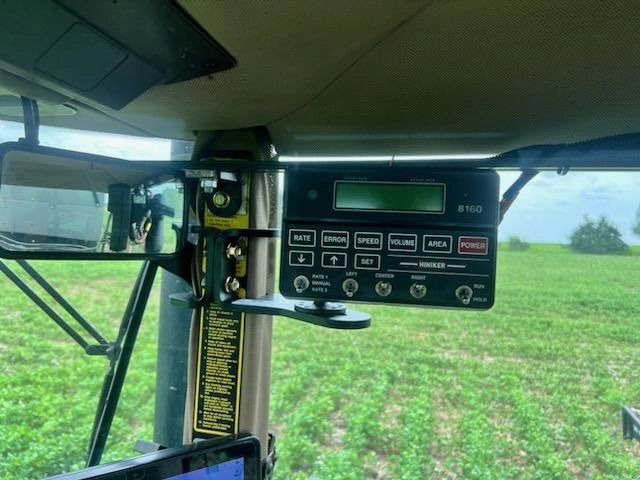 DWE-7472 *Cab Clencher* Side Window Mounting Provision for Sound Guard ...