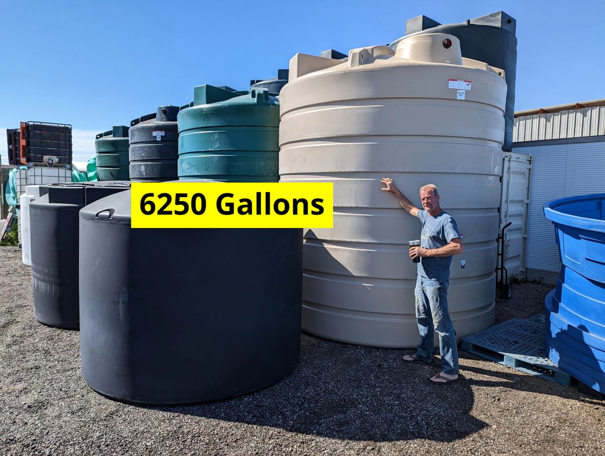Enduraplas 6250 Gallon Water Storage Tank (Pick Up Only)*