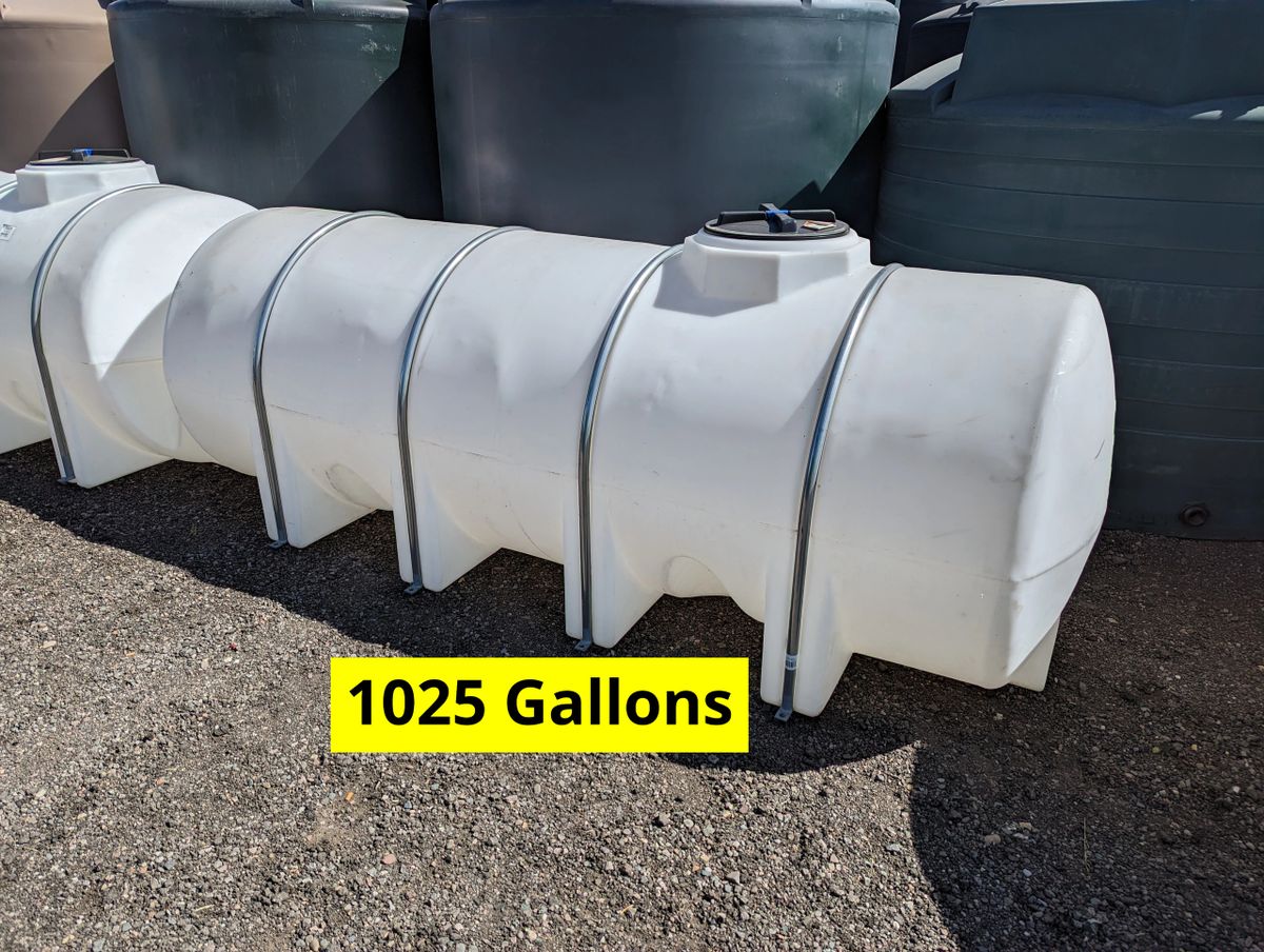 Norwesco 1025 Gallon Horizontal Leg Water Hauling Tank (Pick Up Only)*