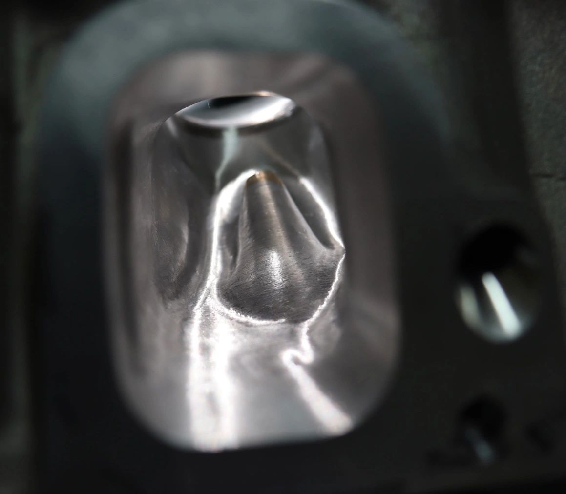 GM LT1/LT4 Cylinder Head Porting