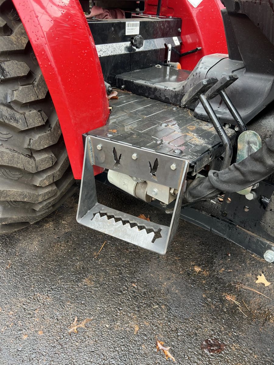 TYM 2515 Heavy Duty Step