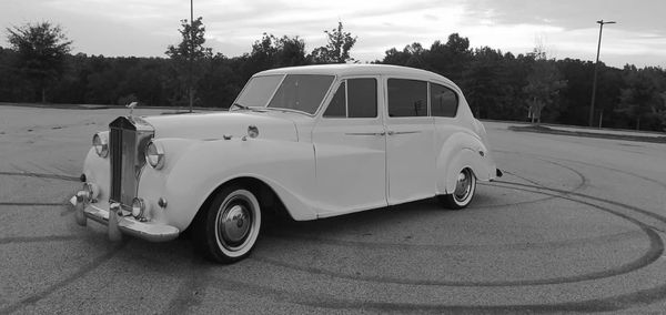 Classic Elegance Cars