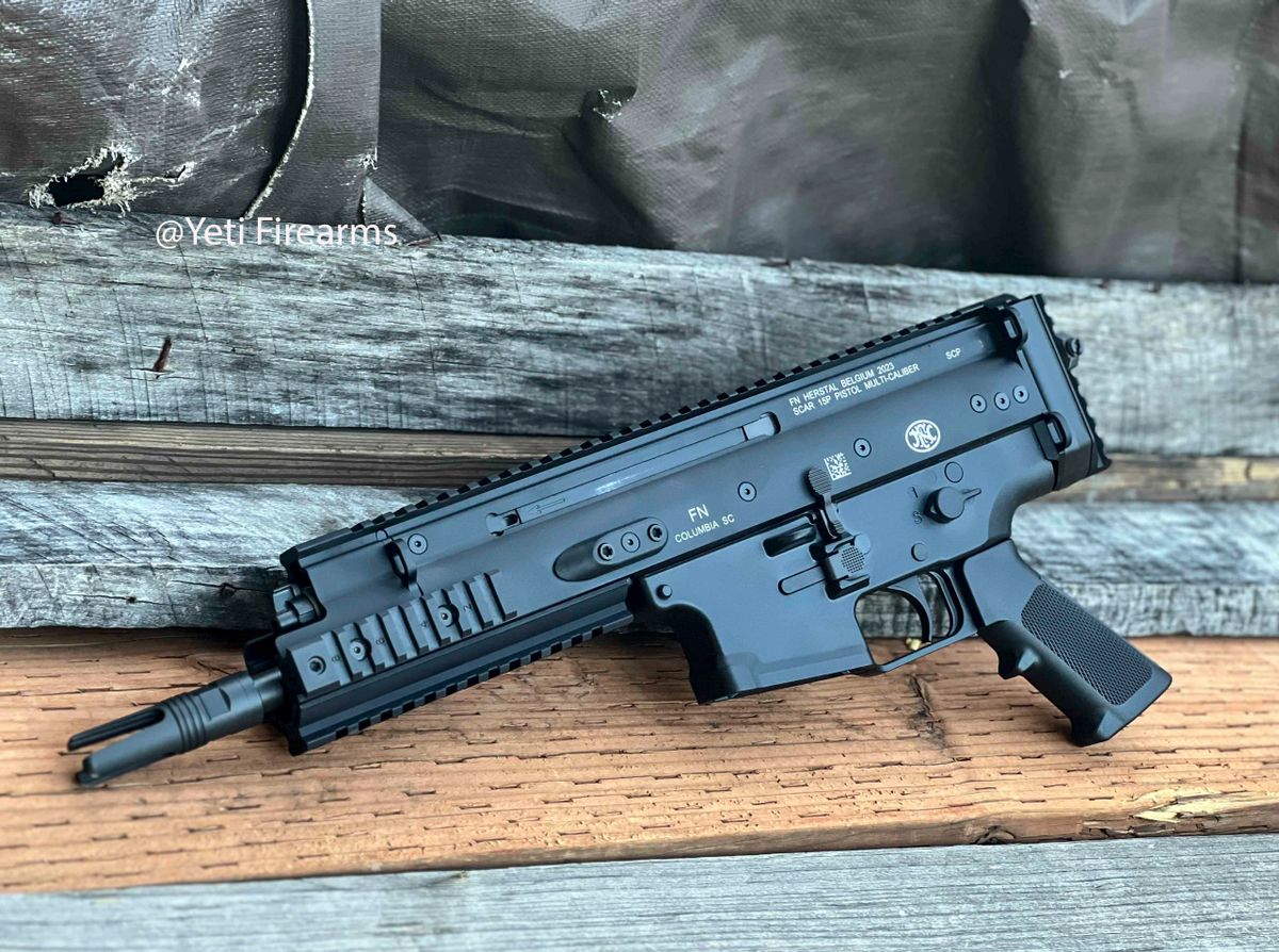 FN SCAR 15P Factory Black 5.56mm Pistol