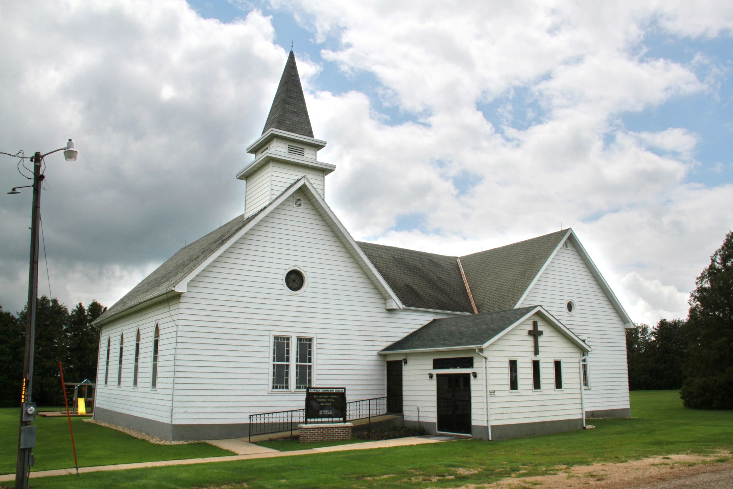 Republic Community Church - Home