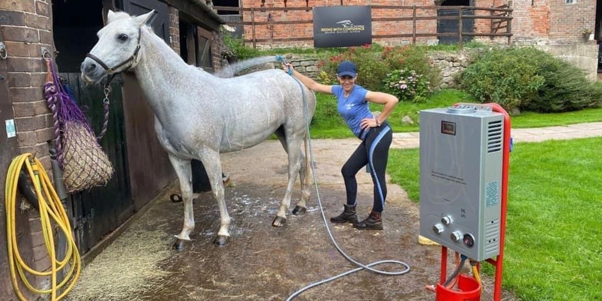 Affordable Solariums - Equine Solariums, Equine Portable Showers