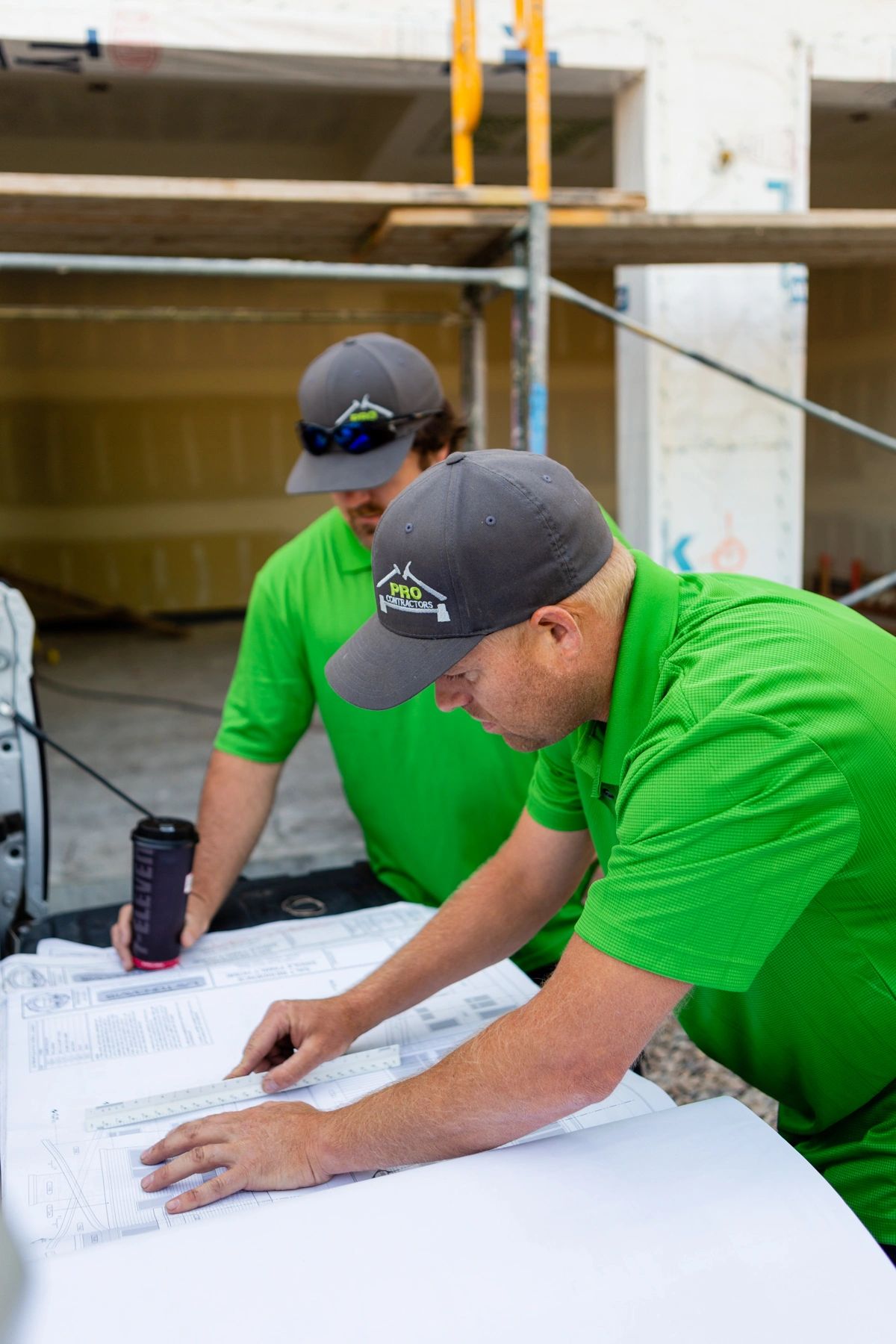 Pro Contractors Co LLC