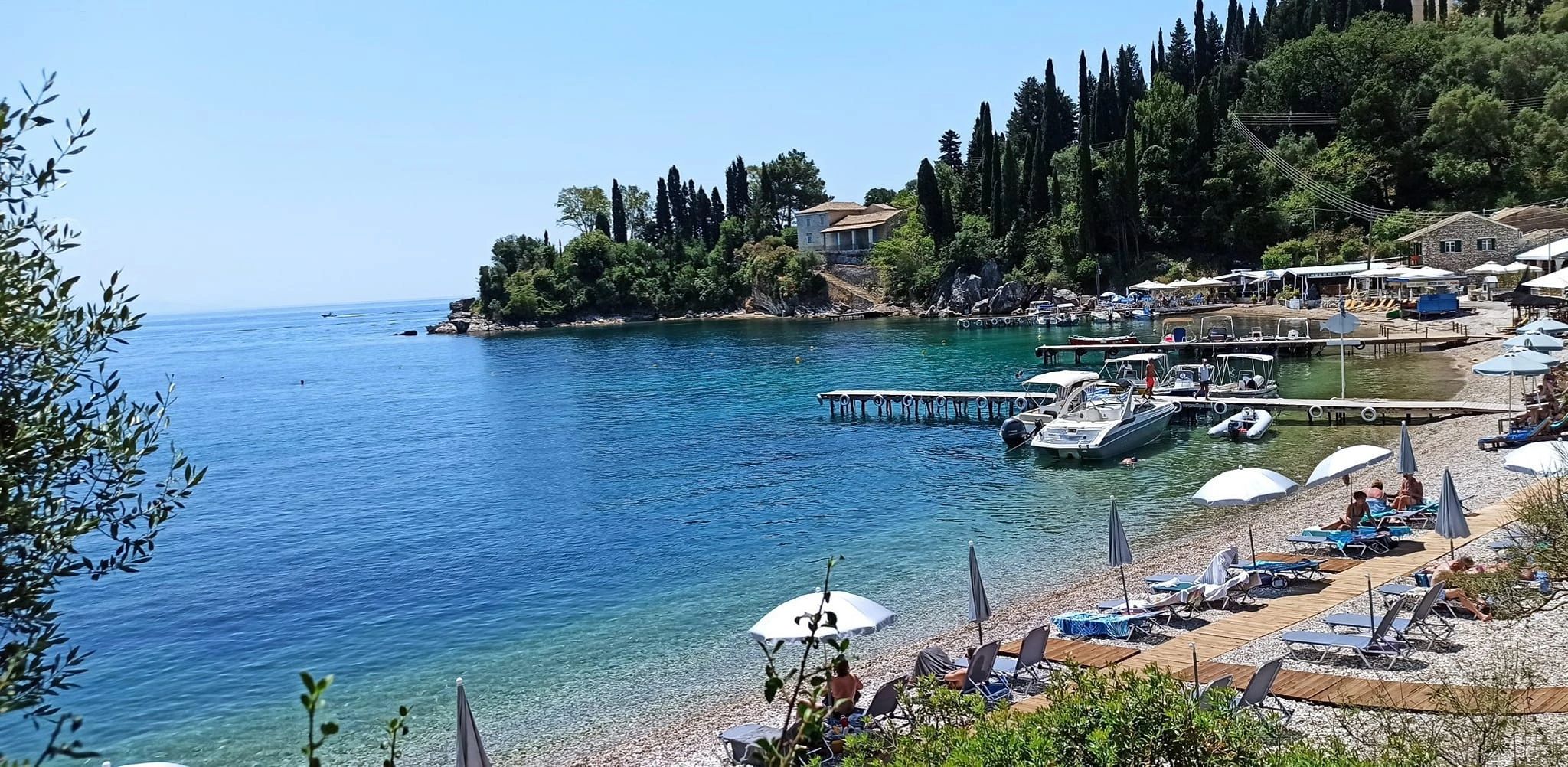 Sunbeds & Umbrella - Funny Sunny Sunbeds Agnibay