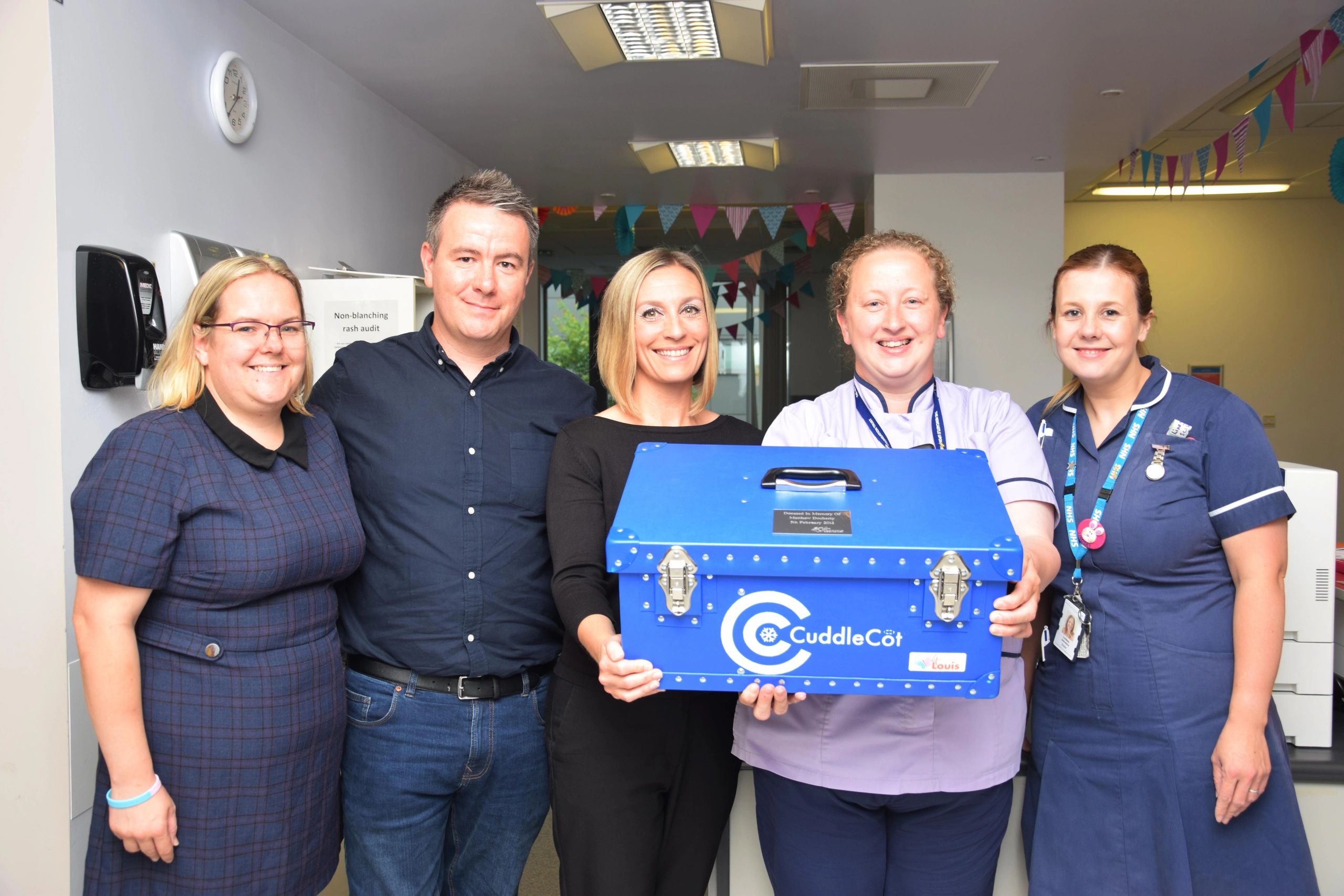 RVI Cuddle Cot