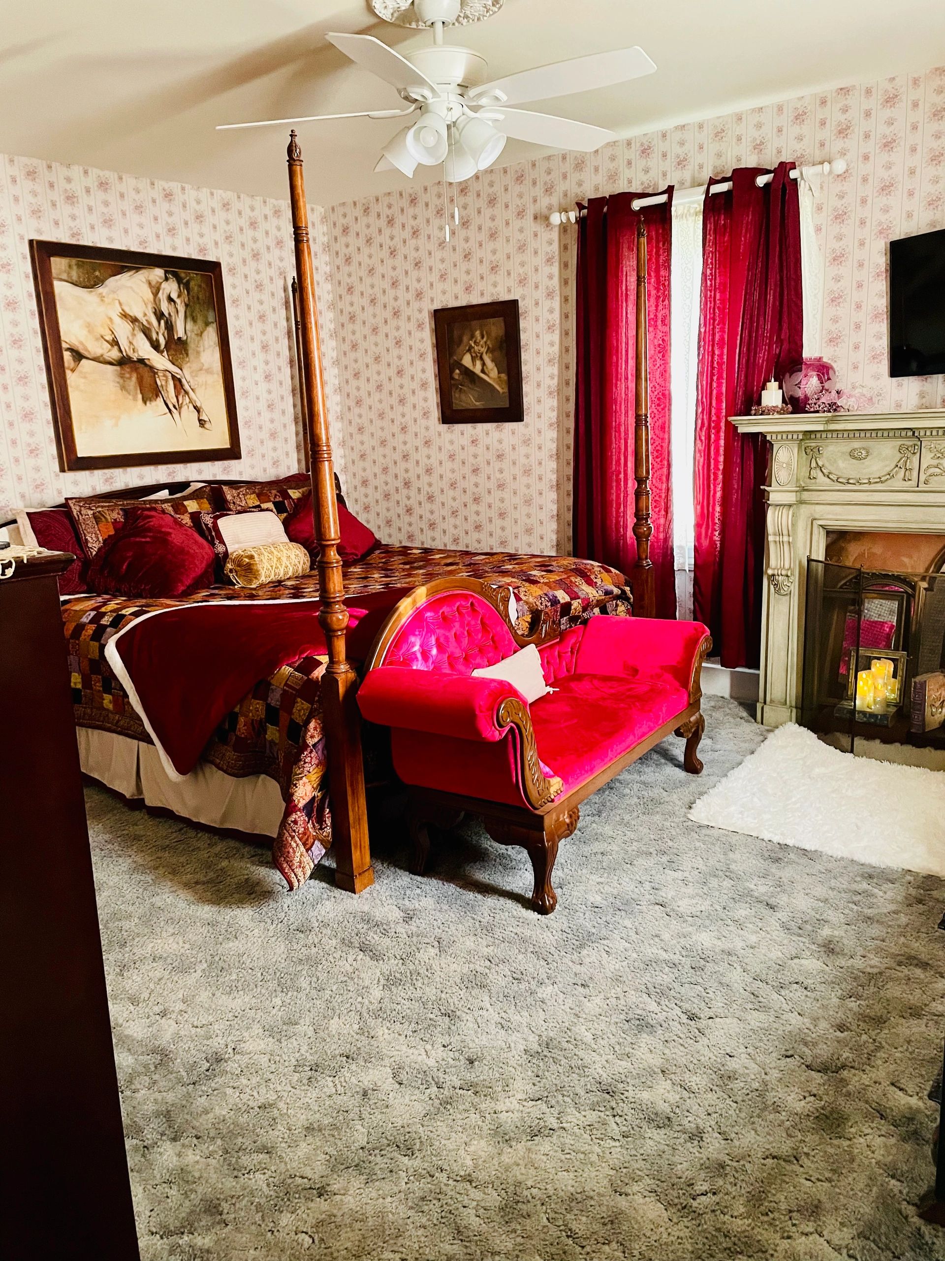 Anthracite Room