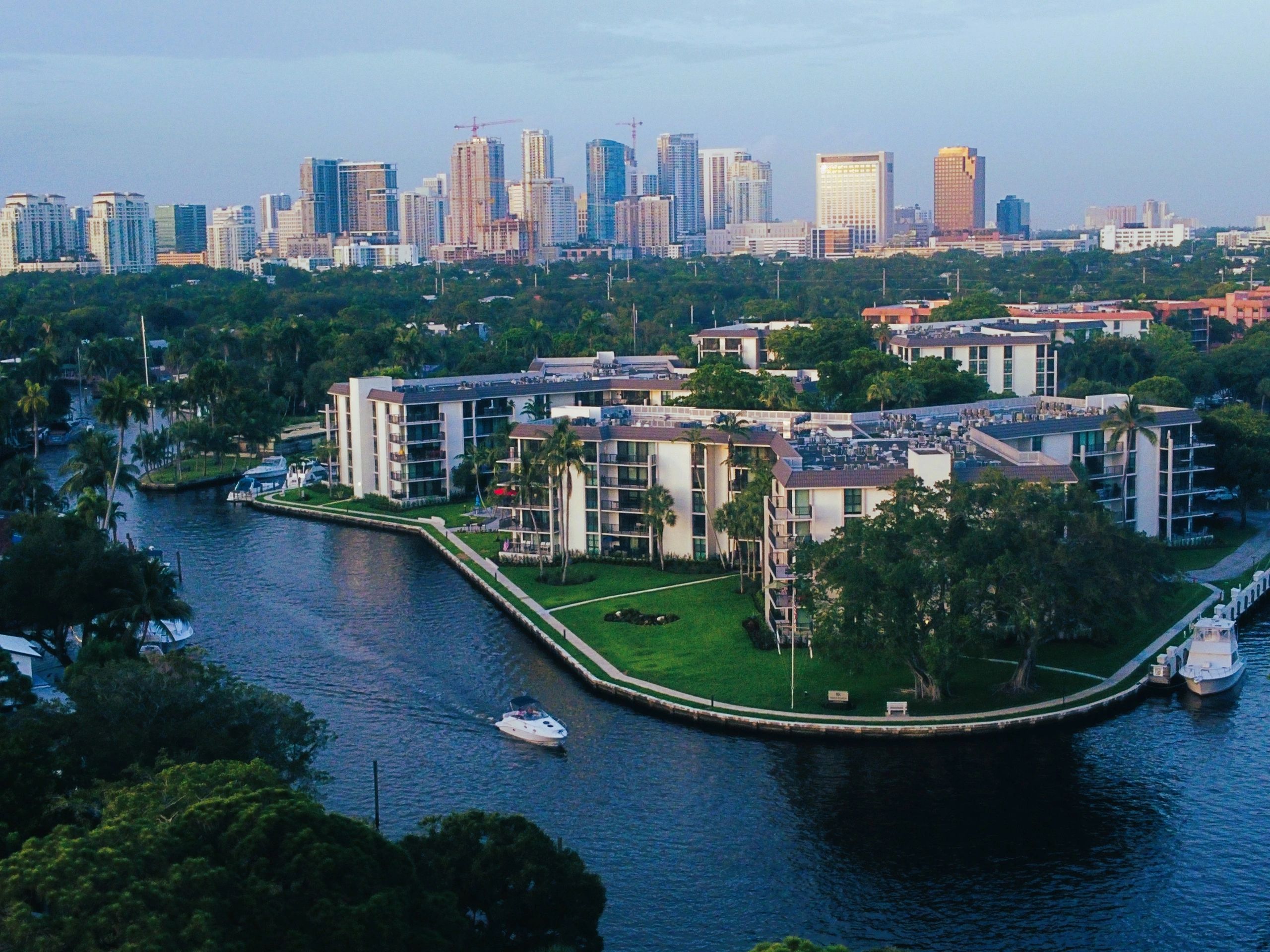 River Reach Island Sales and Leasing